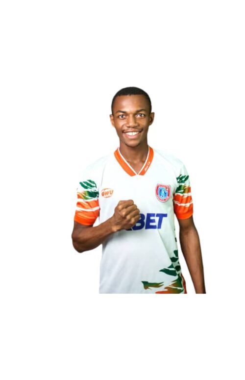 Akwa Utd midfielder Okon graduates with first class honours – Nigeria ...